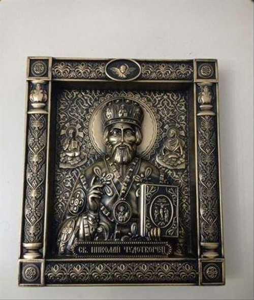 Резная Икона из дерева. Святой Николай Чудотворец