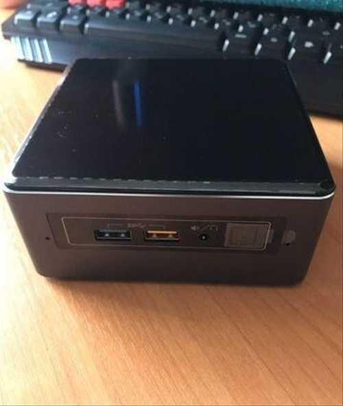 Intel NUC7i3BNH