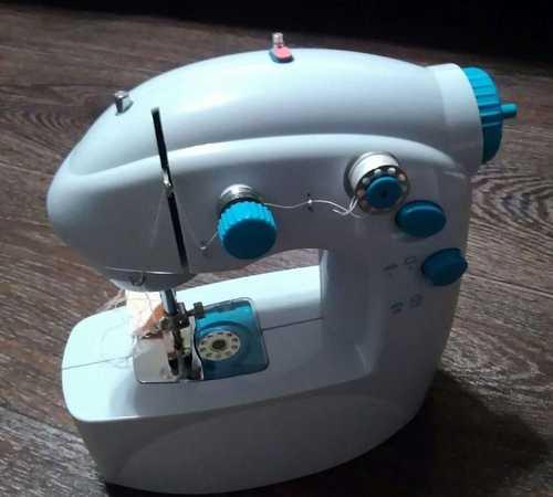 Швейная машинка Easy Stich