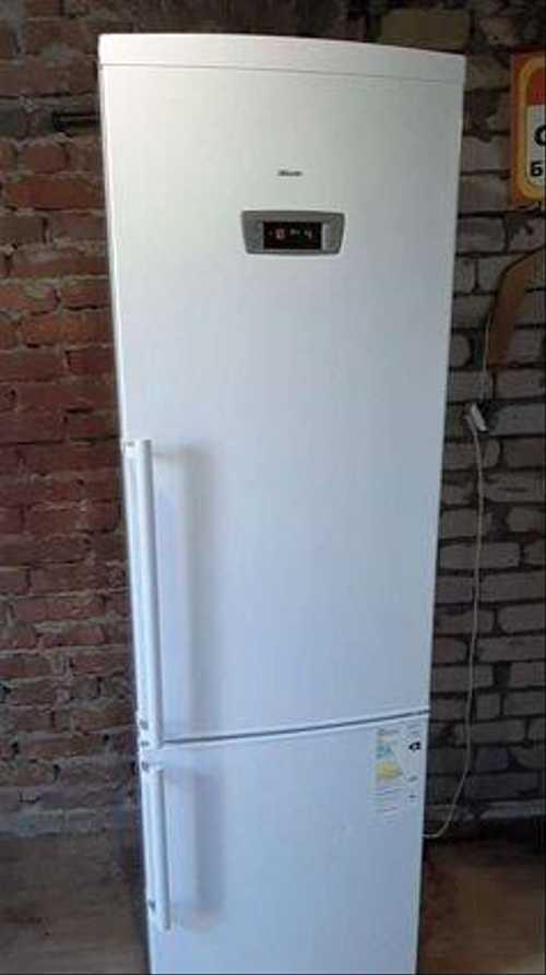 Холодильник hansa 180см