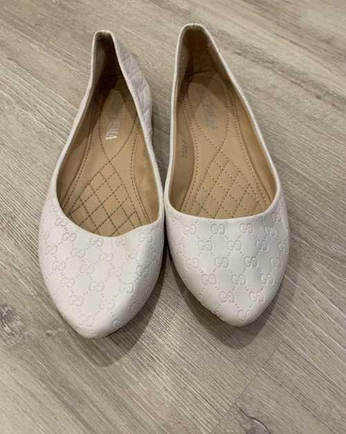 Балетки женские белые