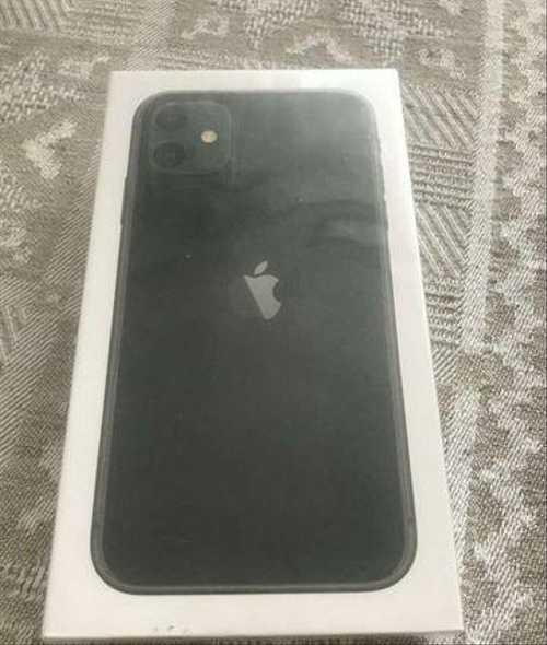Телефон iPhone 11