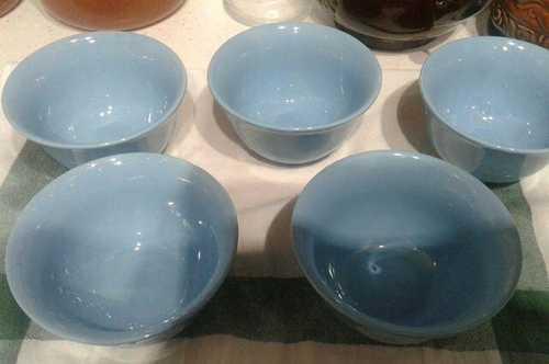 Салатники голубые керамические