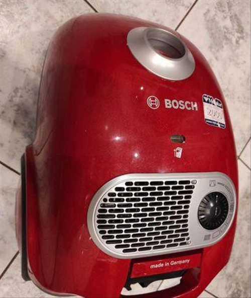 Пылесос Bosch 2100 Ватт