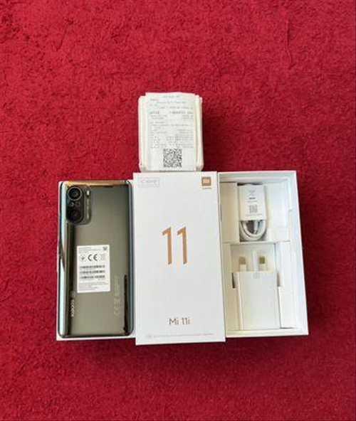 Xiaomi Mi 11i 8/256Gb Global три месяца телефону