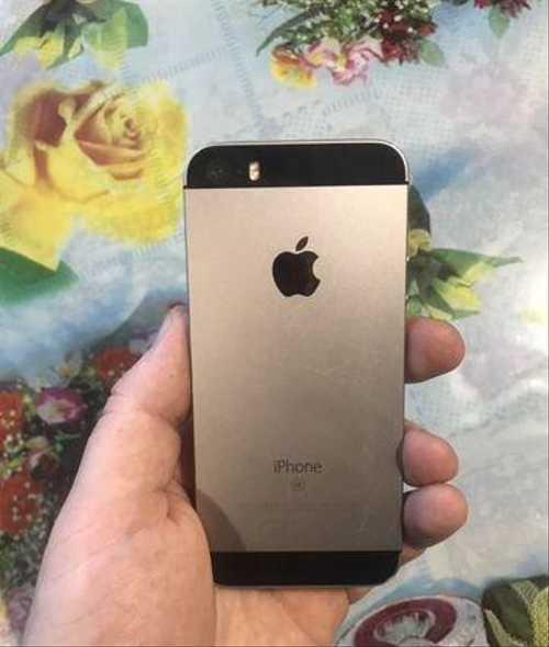 iPhone SE 64gb