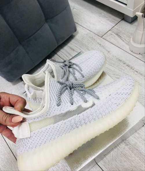 Кросовки adidas Yeezy Boost