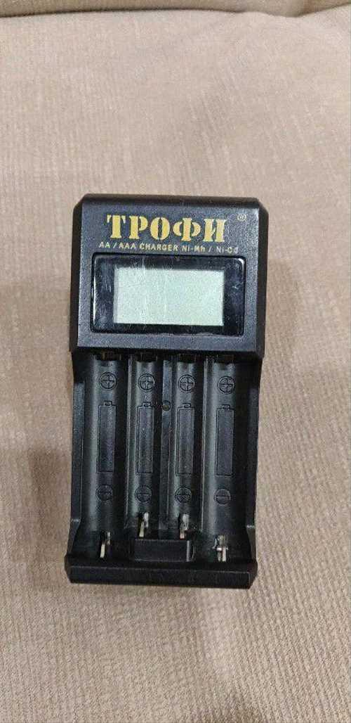 Зарядное устройство трофи TR-803