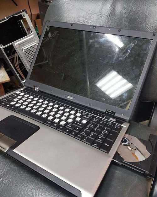 Ноутбук msi cx500 MS-1682