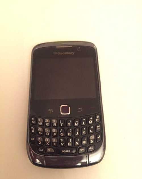 Телефон Blackberry 9300