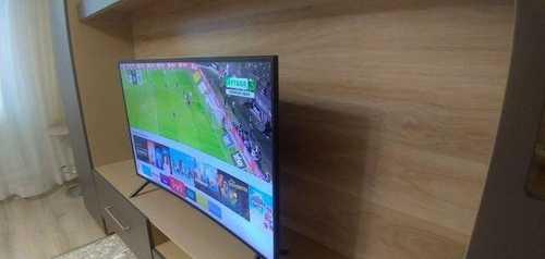Curved Smart Tv Samsung UE49NU7300u (125 см)