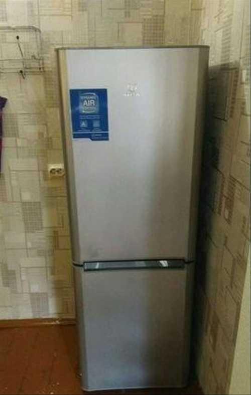 Холодильник бу indesit BIA16NFS