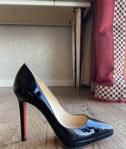 Туфли женские 35 размер christian louboutin