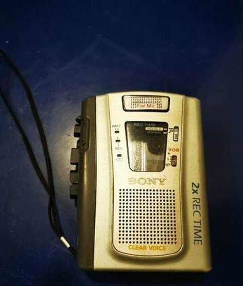 Диктофон Sony TCM-40DV