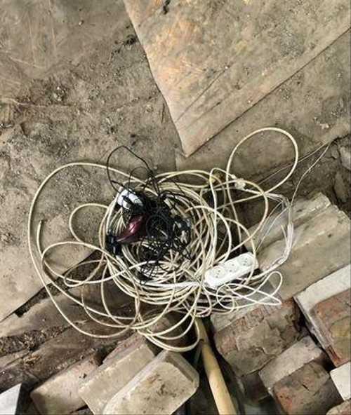 Провода, мышь, электроника