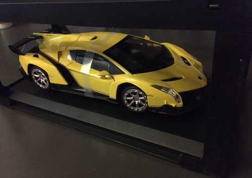 Модель машины lamborghini aventador