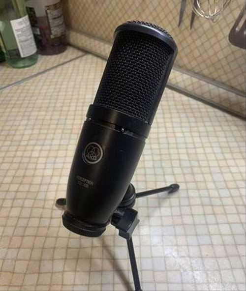 Студийный микрофон AKG-p 120 USB