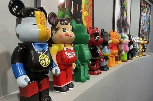 Игрушки в наличии Bearbrick Kaws