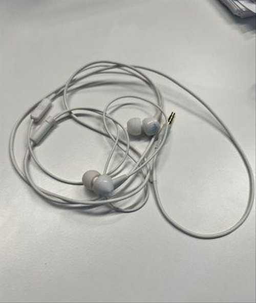 Проводные наушники JBL