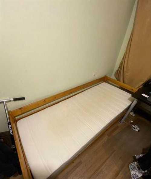 Кровать деревянная икея 80*200 см с матрасом икея