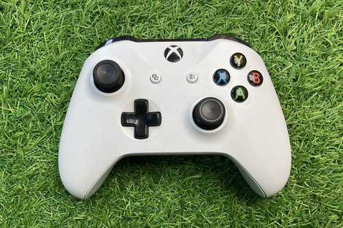 Геймпад Microsoft Xbox One