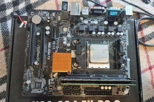 Комплект athlon x4 + asrock n68-gs4 fx + 8GB озу