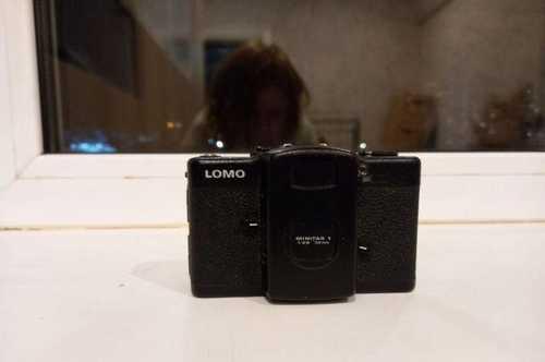 Плёночный фотоаппарат Lomo