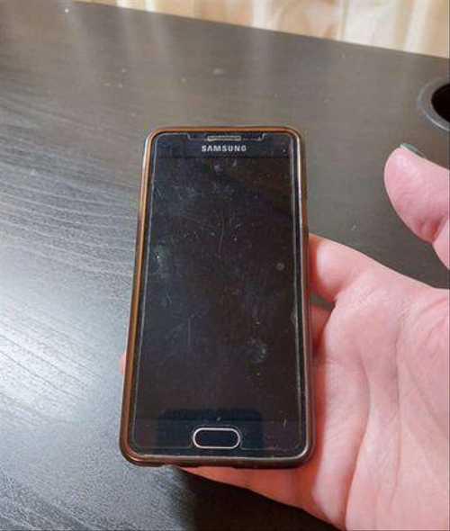 Телефон Samsung galaxy a3 2016