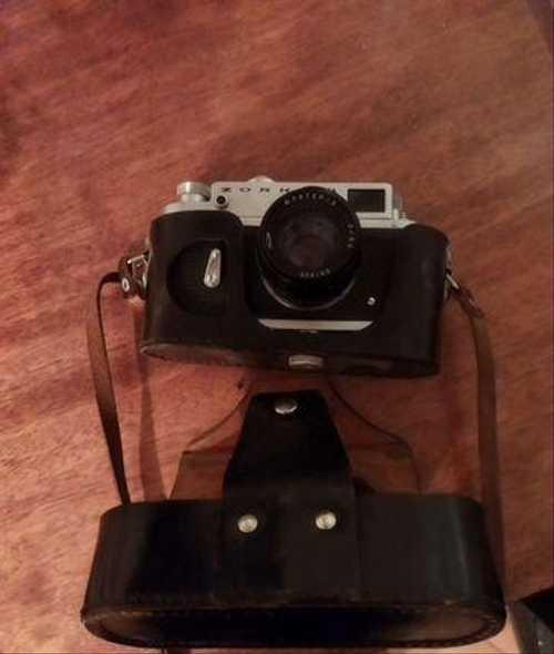 Плёночный фотоаппарат Зоркий 4