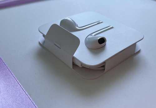 Наушники earpods