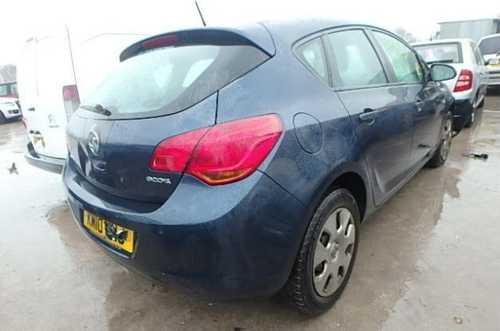 Разбор Opel Astra J A16XER 6t40A14XER дверь капот