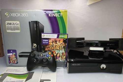Xbox 360Slim 250Gb + Kinect
