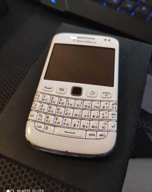 BlackBerry 9790 Bold Белый