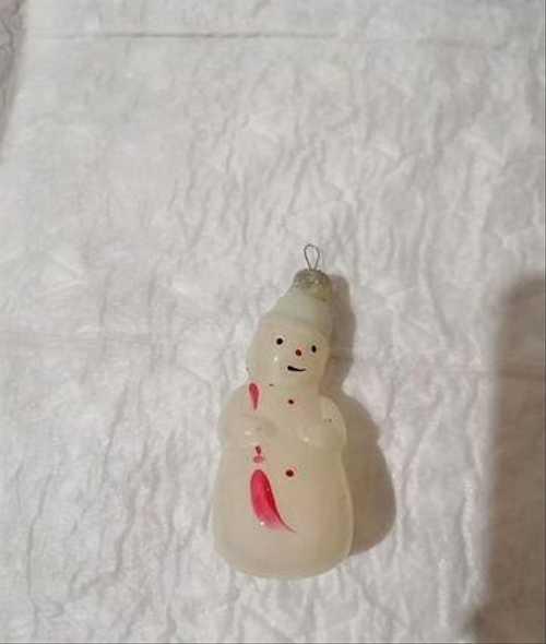 Елочная игрушка снеговик