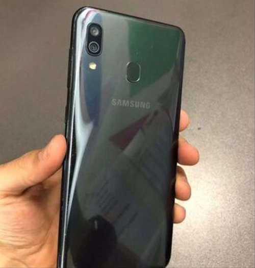 Samsung galaxy A30