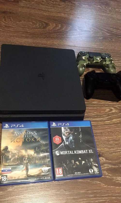 Sony PlayStation 4 slim