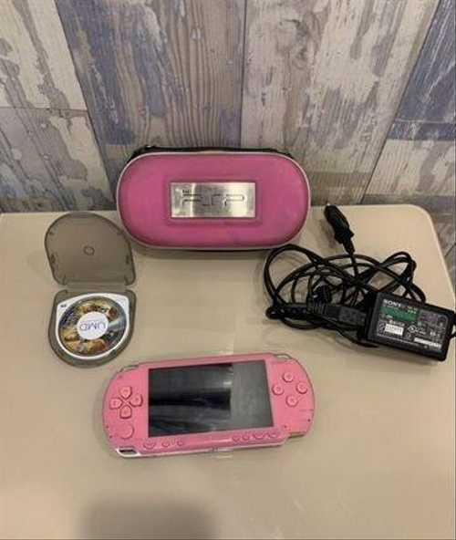 Sony Psp-1004 pink 4gb(прошита)