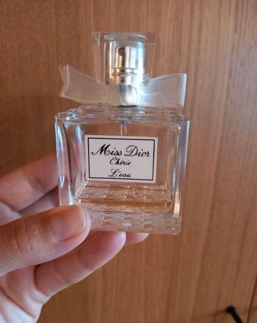 Туалетная вода Miss Dior Cherie Leau