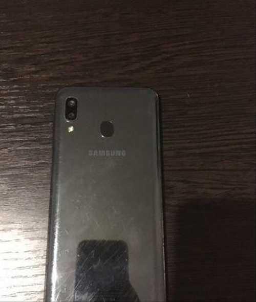 Телефон Samsung Gelaxy A20