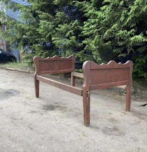 Кровать старинная