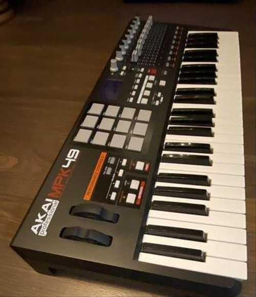 Akai MPK 49