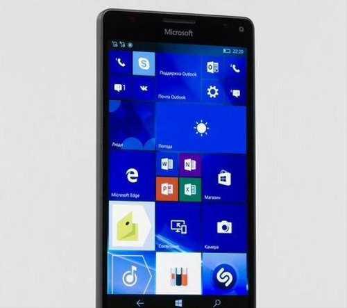 Продам Смартфон Microsoft Lumia 950 Dual SIM
