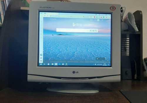 Монитор LG Flatron F700b