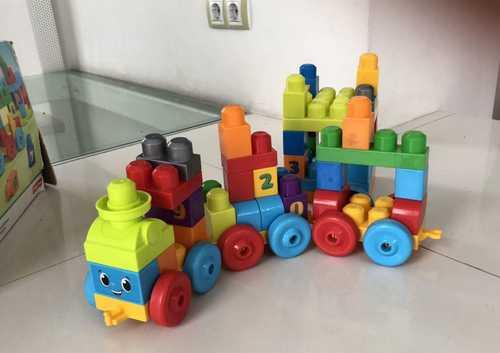 Паровозик Mega Bloks