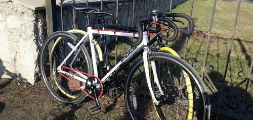 Fuji classic track 2014 xs