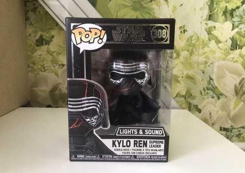 Funko pop #308 Kylo Ren Lights and Sound