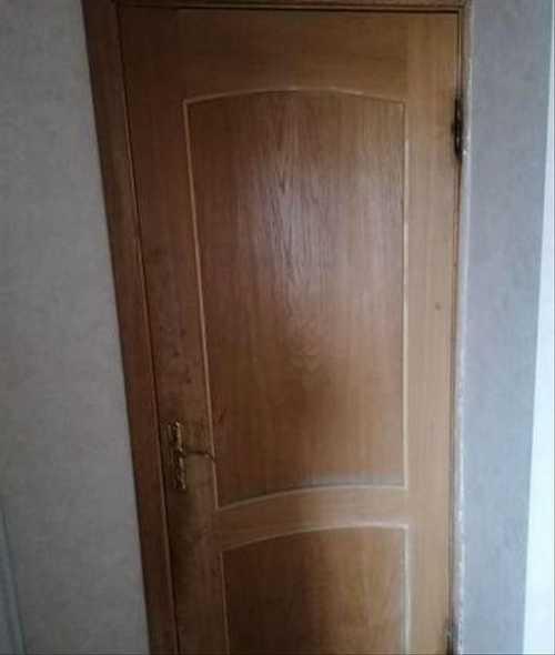 Дверь межкомнатная деревянная с коробкой