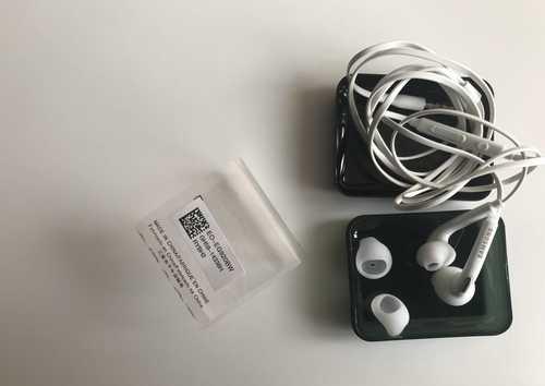 Наушники SAMSUNG EO-EG920BW