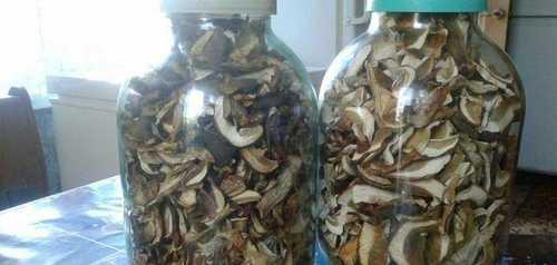 Сушеные белые грибы (боровики)