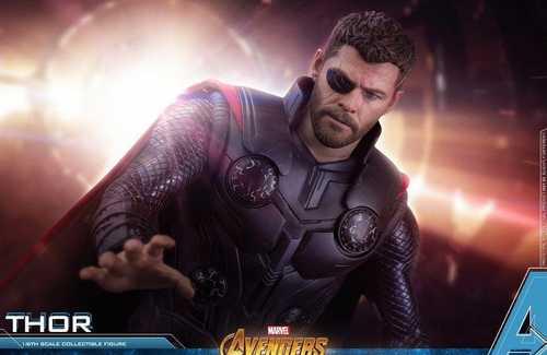 Hot Toys Sideshow Avengers Infinity War Thor